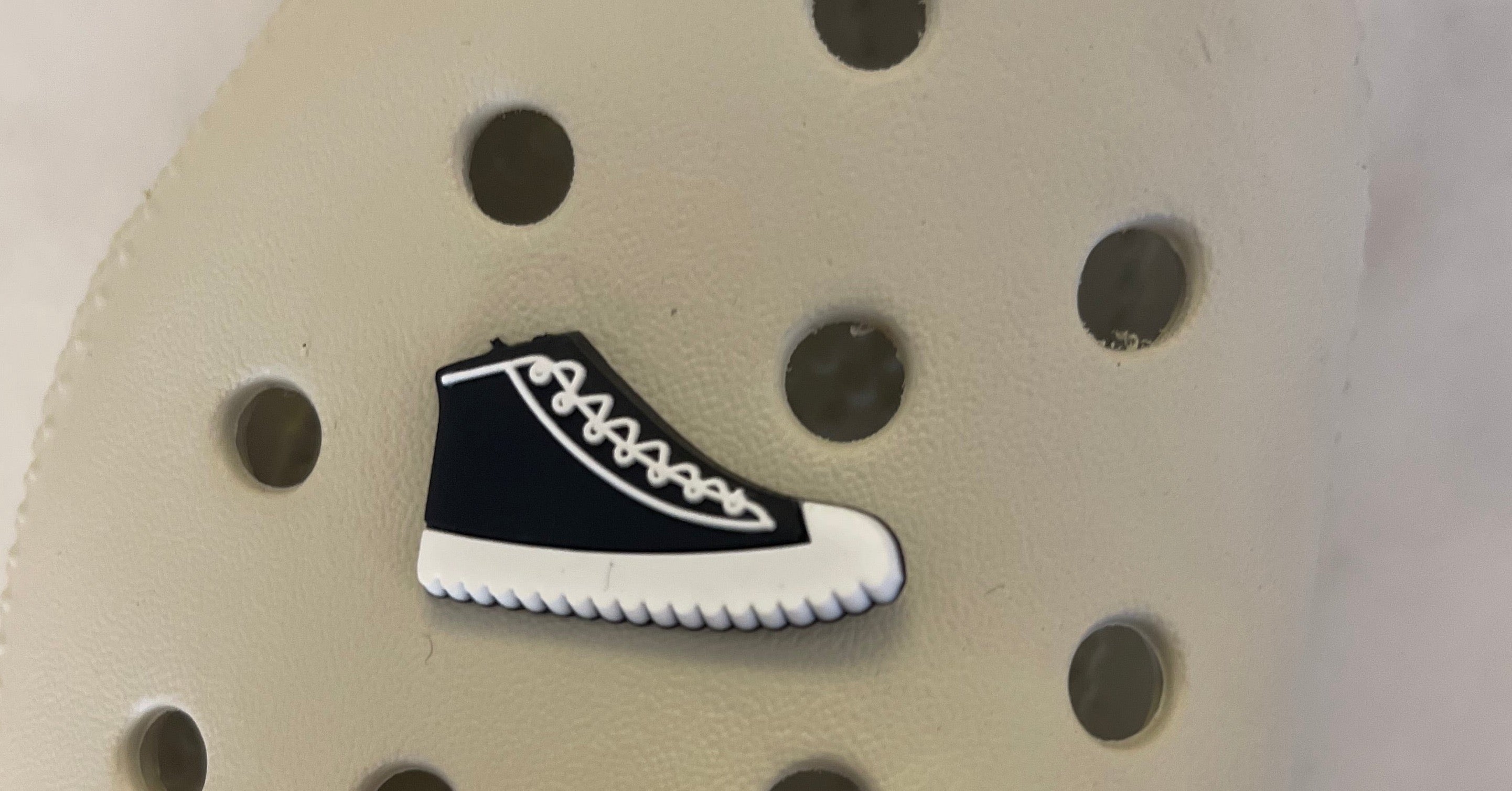 Sneaker Shoe Charms – Glossy Girl